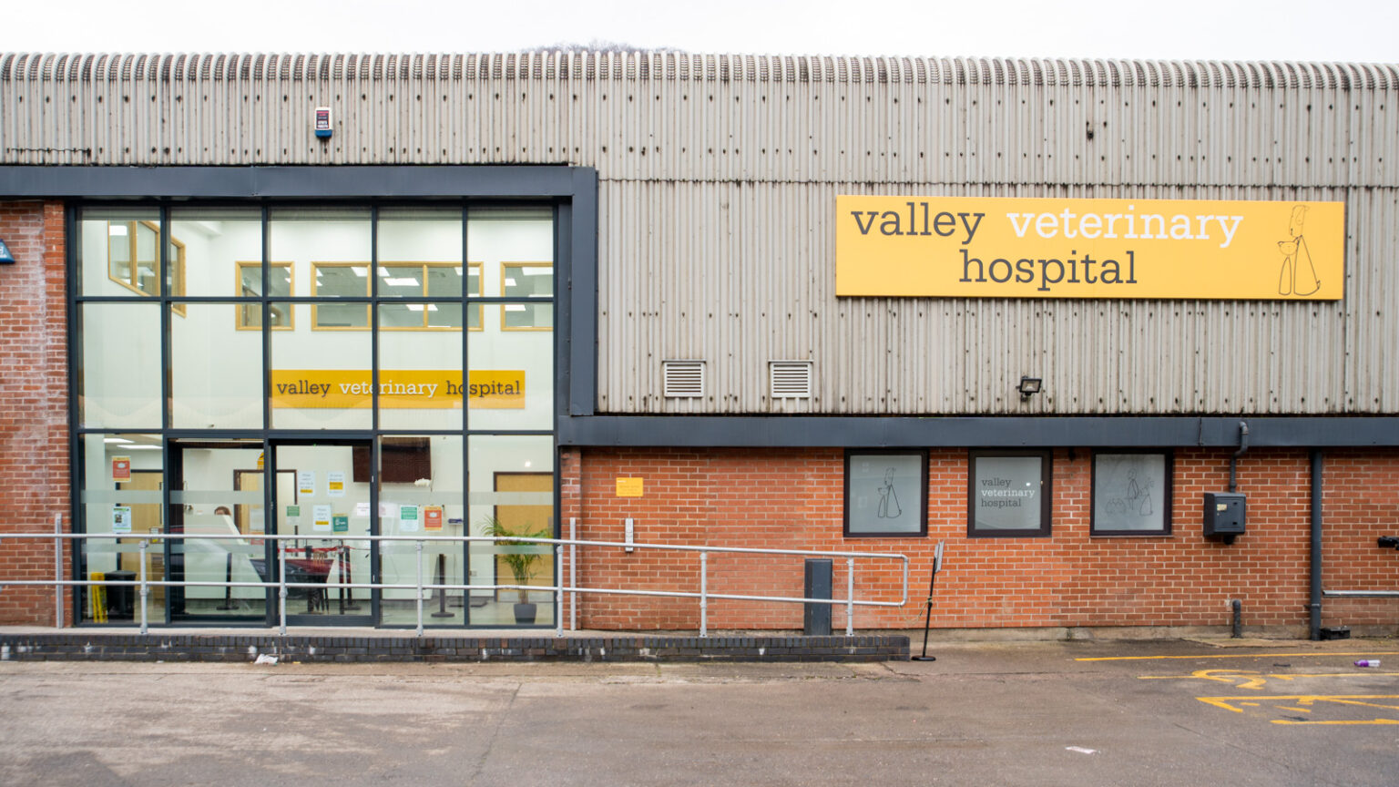 Valley Vets | Outstanding 24/7 Care & Referrals in Cardiff